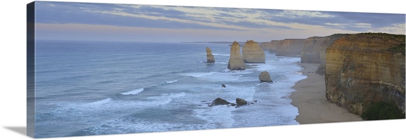 Limestone Stacks, The Twelve Apostles, Princetown, Great Ocean Road ...