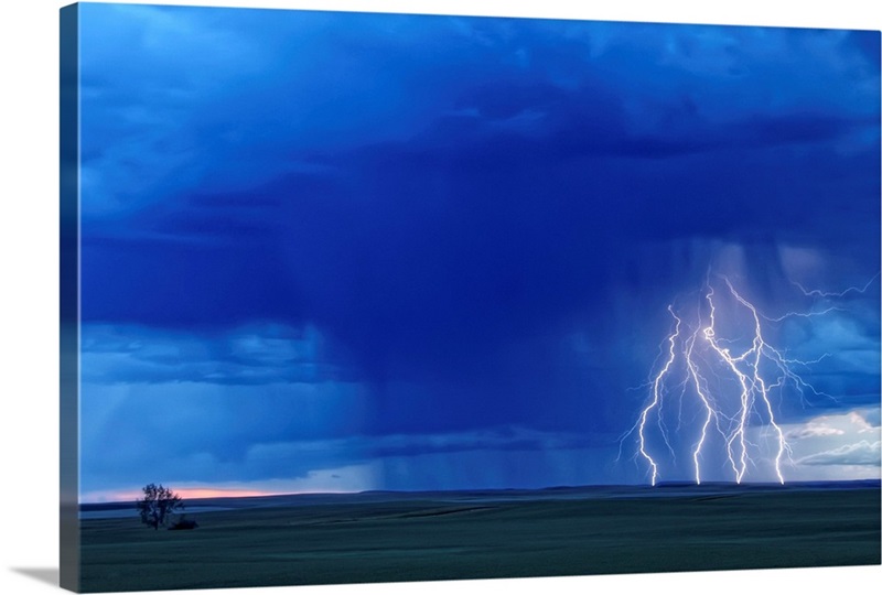 Multiple Lightning Strikes During A Storm, Saskatchewan, Canada | Great ...