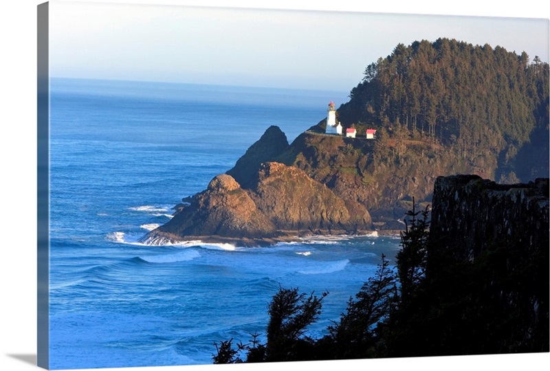 Oregon, USA, Heceta Head Lighthouse Along The Coast Of The Pacific ...