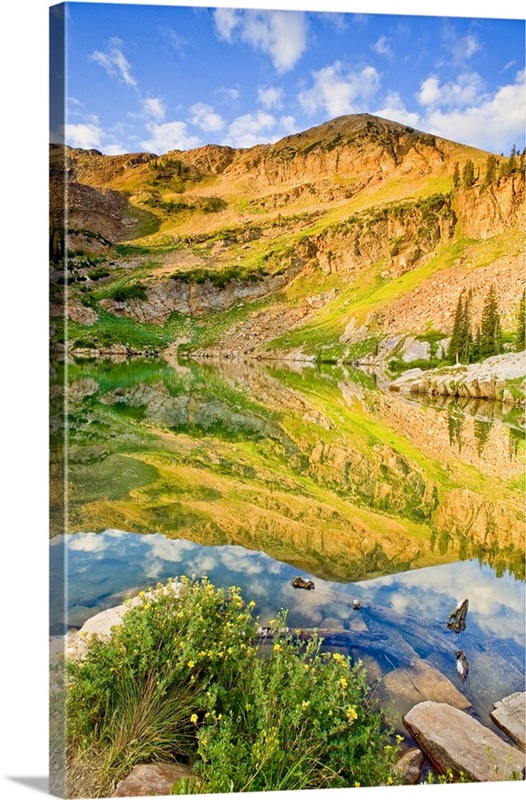 Cecret Lake at Sunrise, Sugarloaf Mountain and reflection, Utah | Great ...
