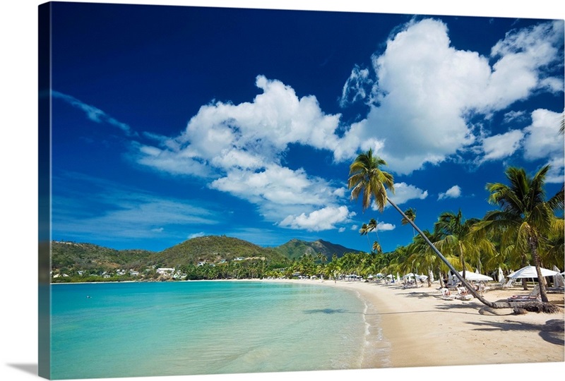 Antigua and Barbuda, The beach of Carlisle Bay inside the Carlisle Bay ...
