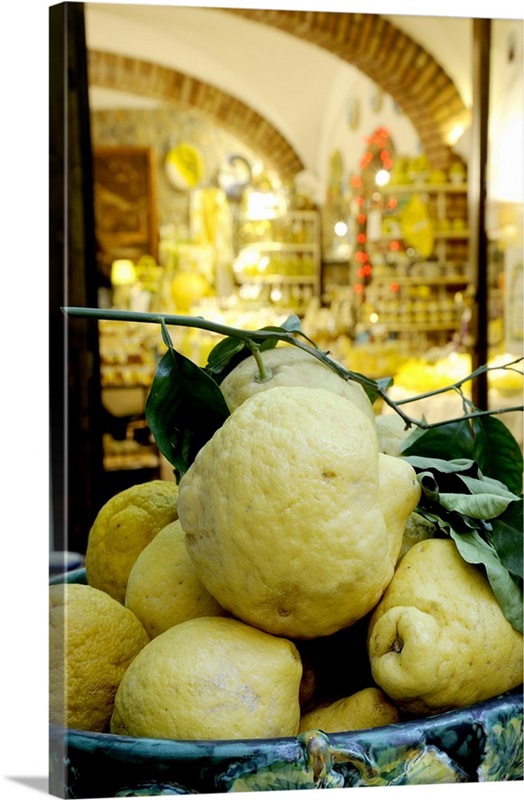 Italy, Campania, Tyrrhenian coast, Positano, Peninsula of Sorrento ...