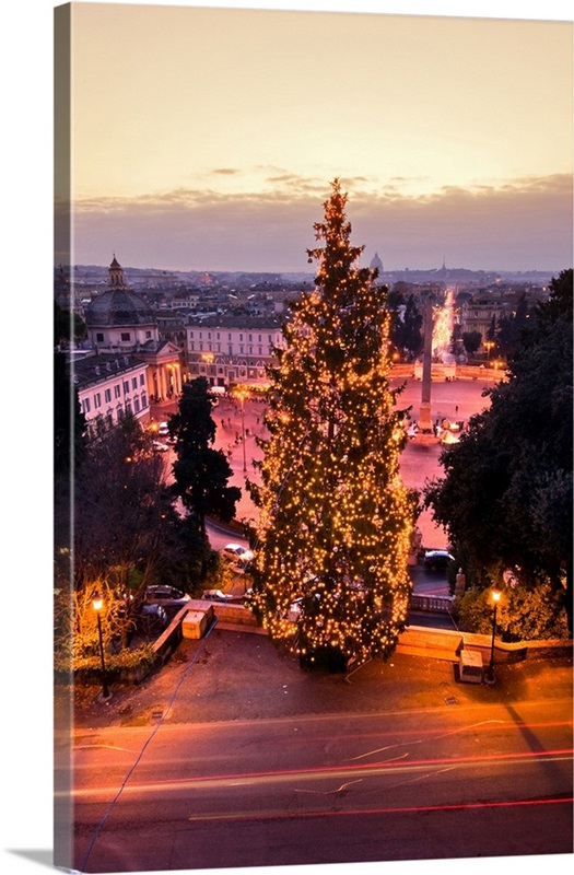 Italy, Latium, Seven Hills of Rome, Rome, Christmas tree overview at ...