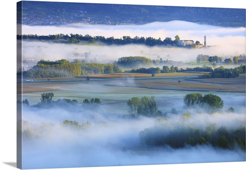Italy, Piedmont, Village Of Azeglio, Morning Mists That Cover The ...