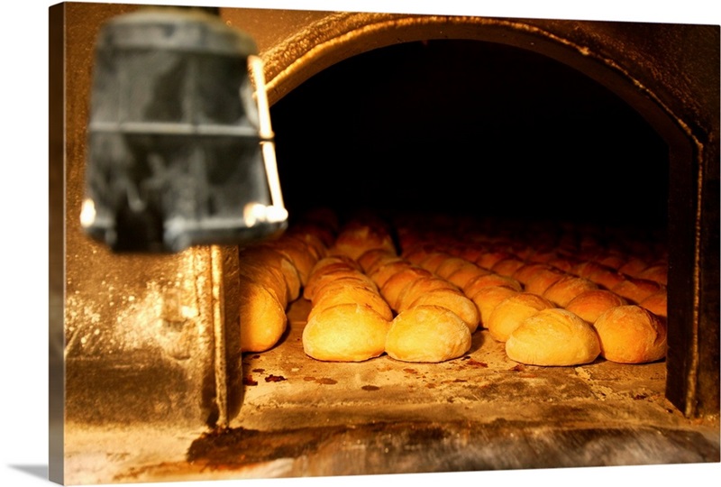 Malta, Valletta, Typical bread | Great Big Canvas