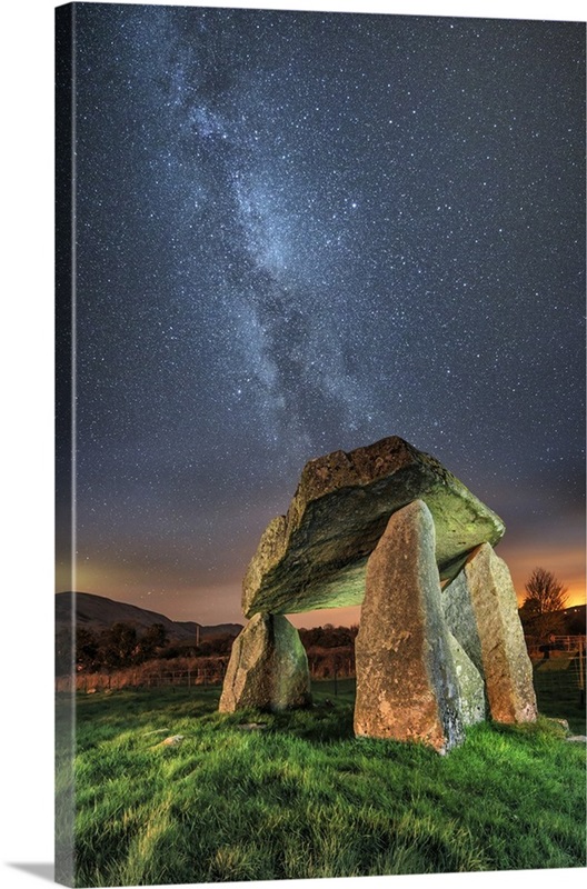 Northern Ireland, Ballykeel Dolmen at night with the milky way | Great ...