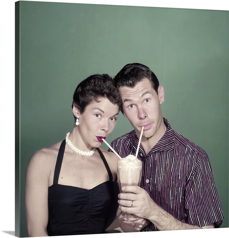 Johnny Carson, Host Of The Johnny Carson Show, And His Wife Jody Carson ...