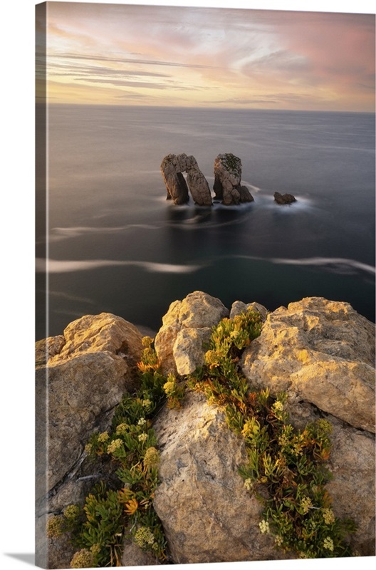 Manzano Rocks During A Warm Summer Sunset, Bajos De Arnia, Cantabria ...