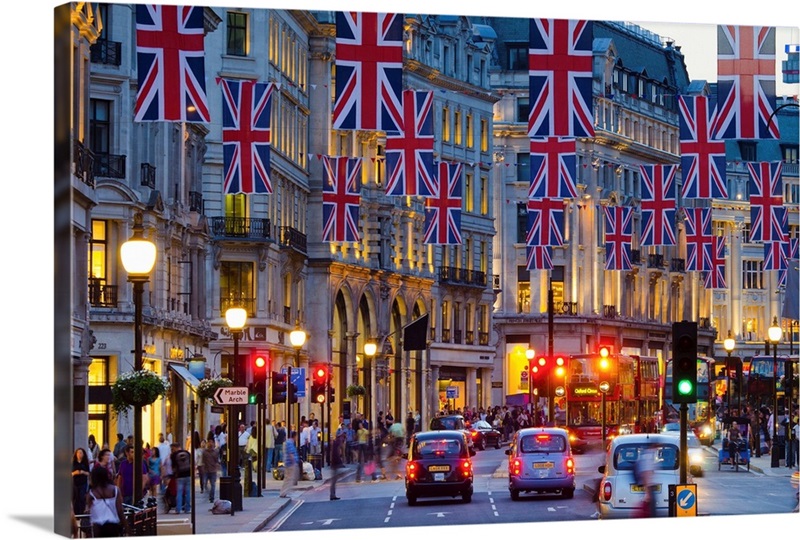 UK, England, London, Regent Street, Taxis and Union Jack Flags | Great ...