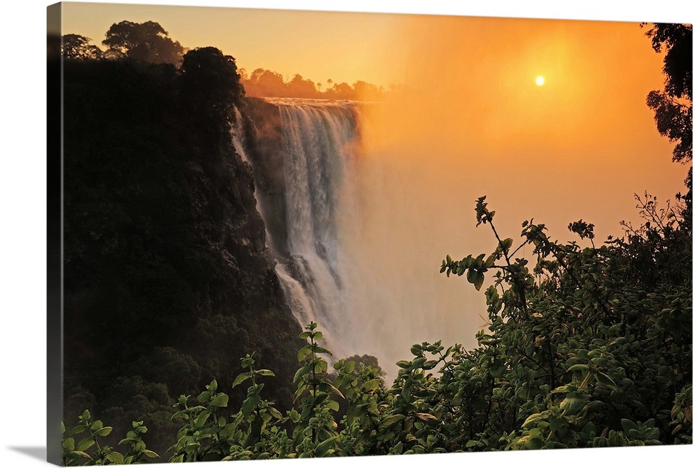 Victoria Falls at sunrise, Zambezi River, near Victoria Falls, Zimbabwe ...