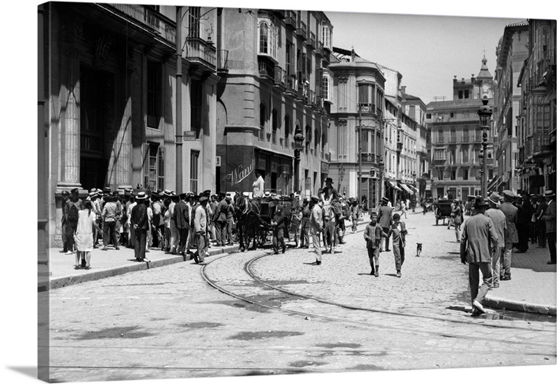 1920's 1930's Street Scene With Crowd In Front Of Hotel Regina Malaga ...