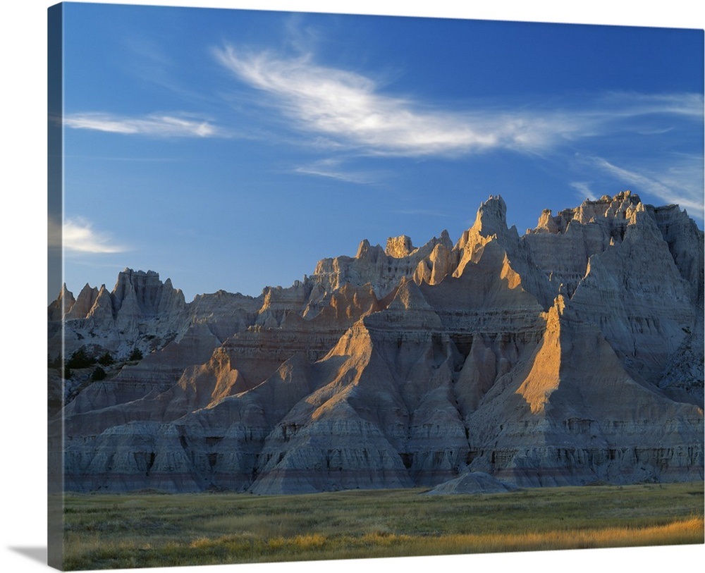 Badlands landscape with pinnacles , Cedar Pass, Badlands National Park ...