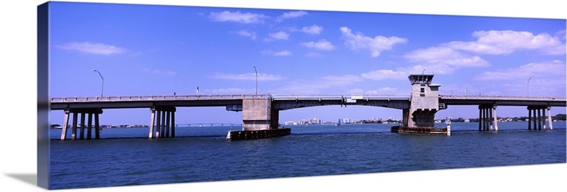 Bridge across a river, Gulf Intracoastal Waterway, near Sarasota ...