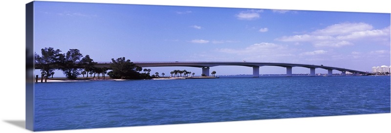 Bridge across the sea, John Ringling Causeway Bridge, Sarasota Bay ...