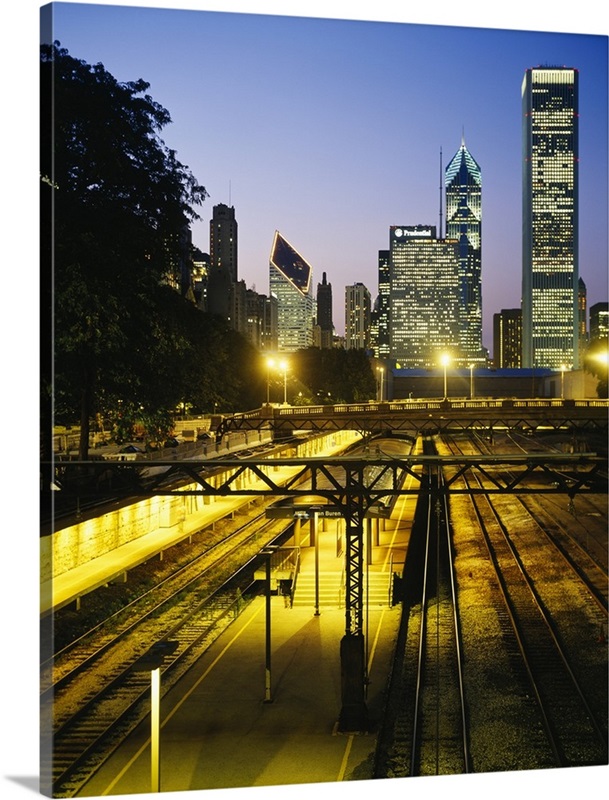 Buildings lit up at night, Michigan Avenue, Chicago, Illinois | Great ...