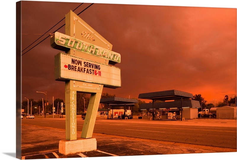 Dinner sign at the roadside, The Southland, Florence, Muscle Shoals ...