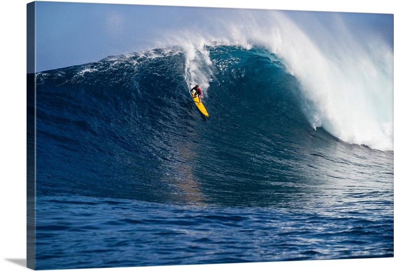Male surfer surfing wave in Pacific Ocean, Peahi, Hawaii | Great Big Canvas
