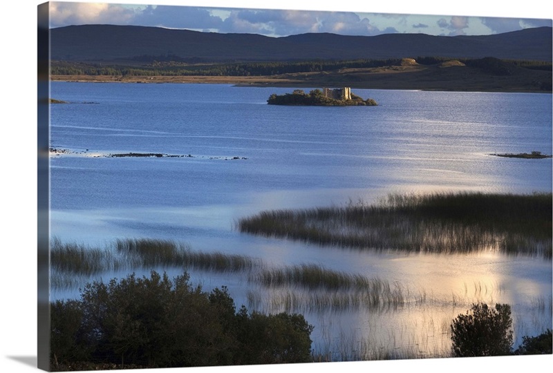 Norman Hen's Castle, home of pirate Queen of Connemara, Grace O`Malley ...