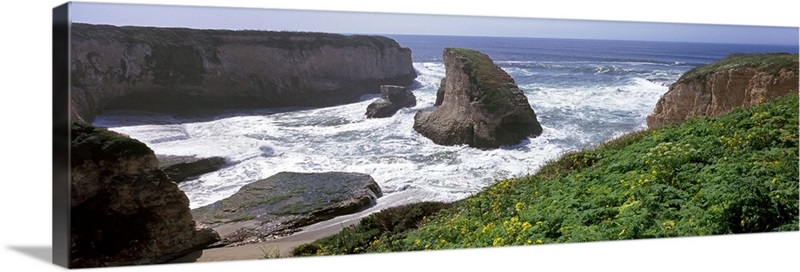 Rock formations in the ocean, Santa Cruz County, California | Great Big ...