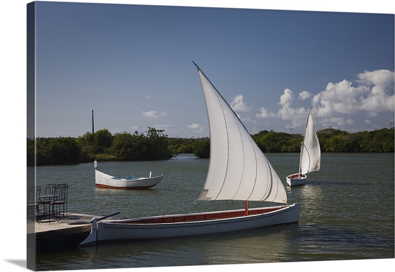 Traditional pirogue boats in the sea, Blue Bay, Mauritius | Great Big ...