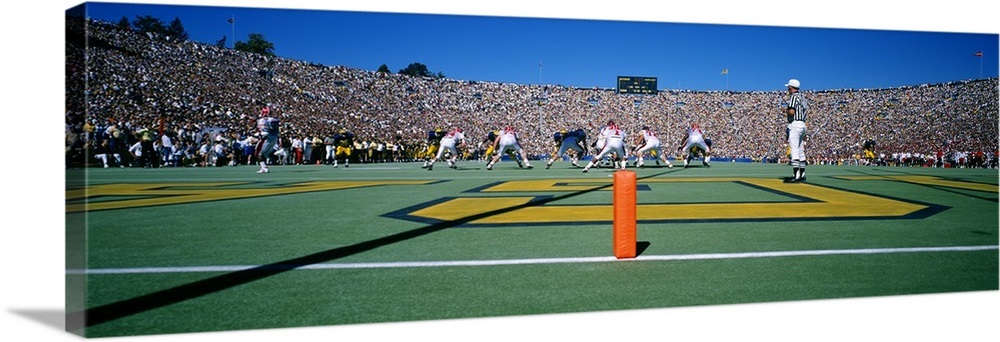 University of Michigan football Ann Arbor MI Wall Art, Canvas Prints ...