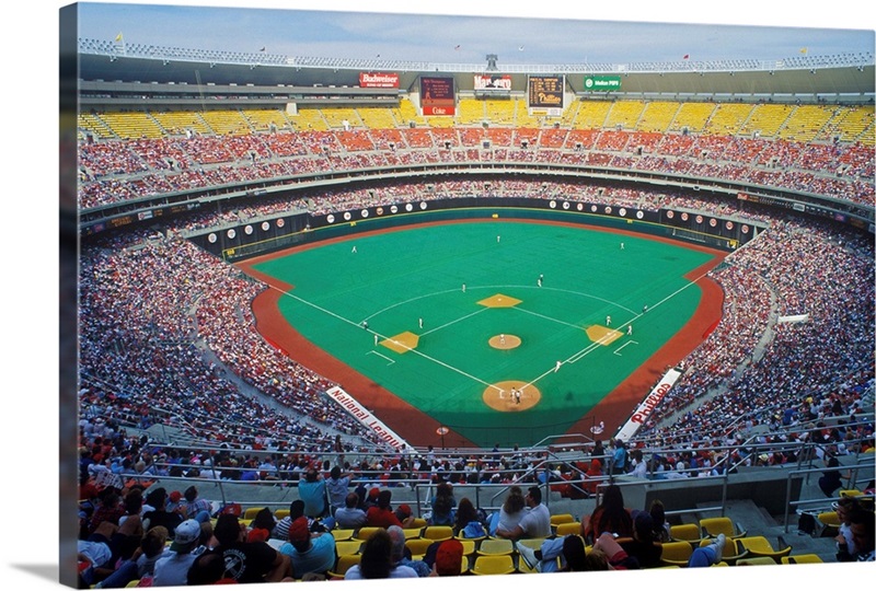 Veteran's Stadium during a game between Phillies and Houston Astros ...