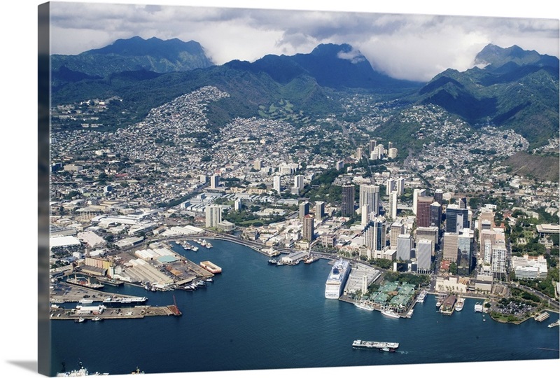 Aerial view of Honolulu and Waikiki, Oahu, Hawaii | Great Big Canvas
