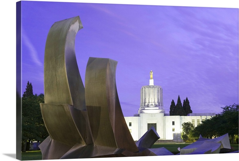 Fountain and State Capitol building in Salem, Oregon | Great Big Canvas