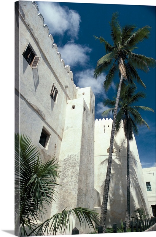 Lamu fort, Lamu Old Town, Lamu Island, Kenya, East Africa, Africa Wall ...