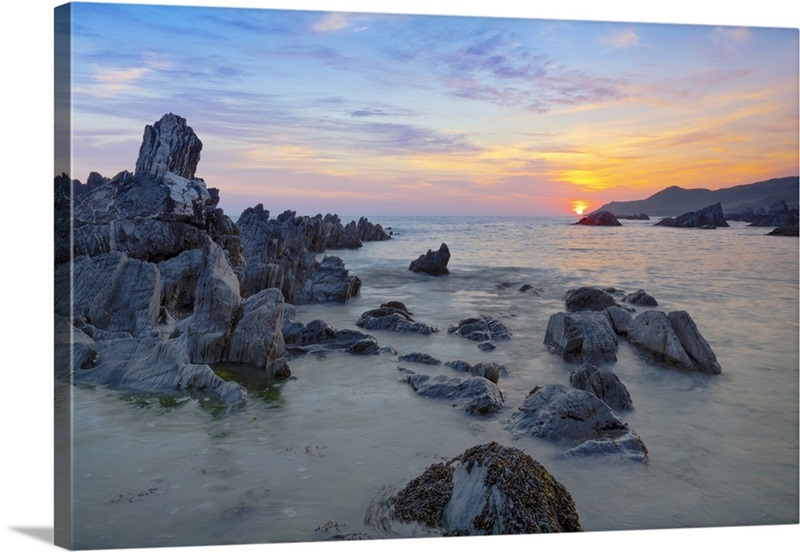 Sunset Over Atlantic, Combesgate Beach, Woolacombe, Devon, England, UK ...