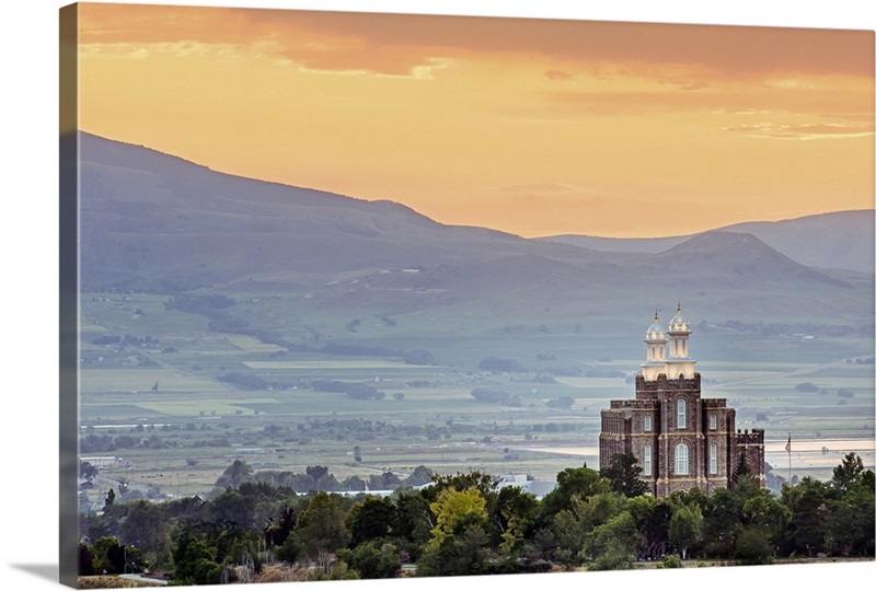 Logan Utah Temple at Sunset, Mountain Valley, Logan, Utah | Great Big ...
