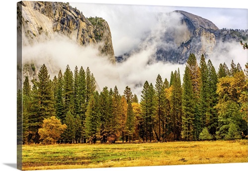 Yosemite National Park Valley At Cloudy Autumn Morning, California ...