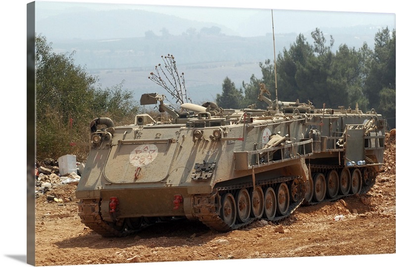 A M113 armored personnel carrier of the Israel Defense Forces | Great ...