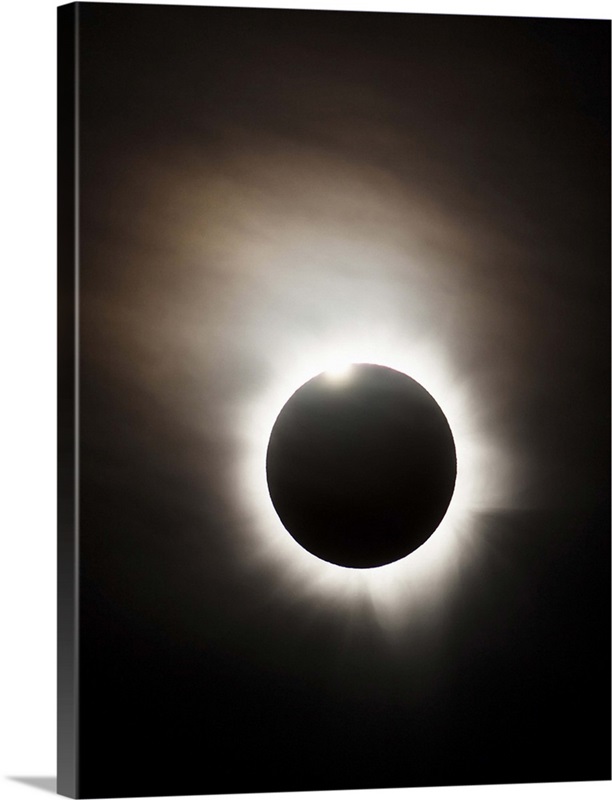 Solar Eclipse with diamond ring effect, Queensland, Australia | Great ...
