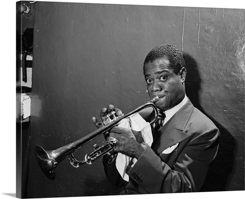 Louis Armstrong, American jazz musician. at the Aquarium in New York ...